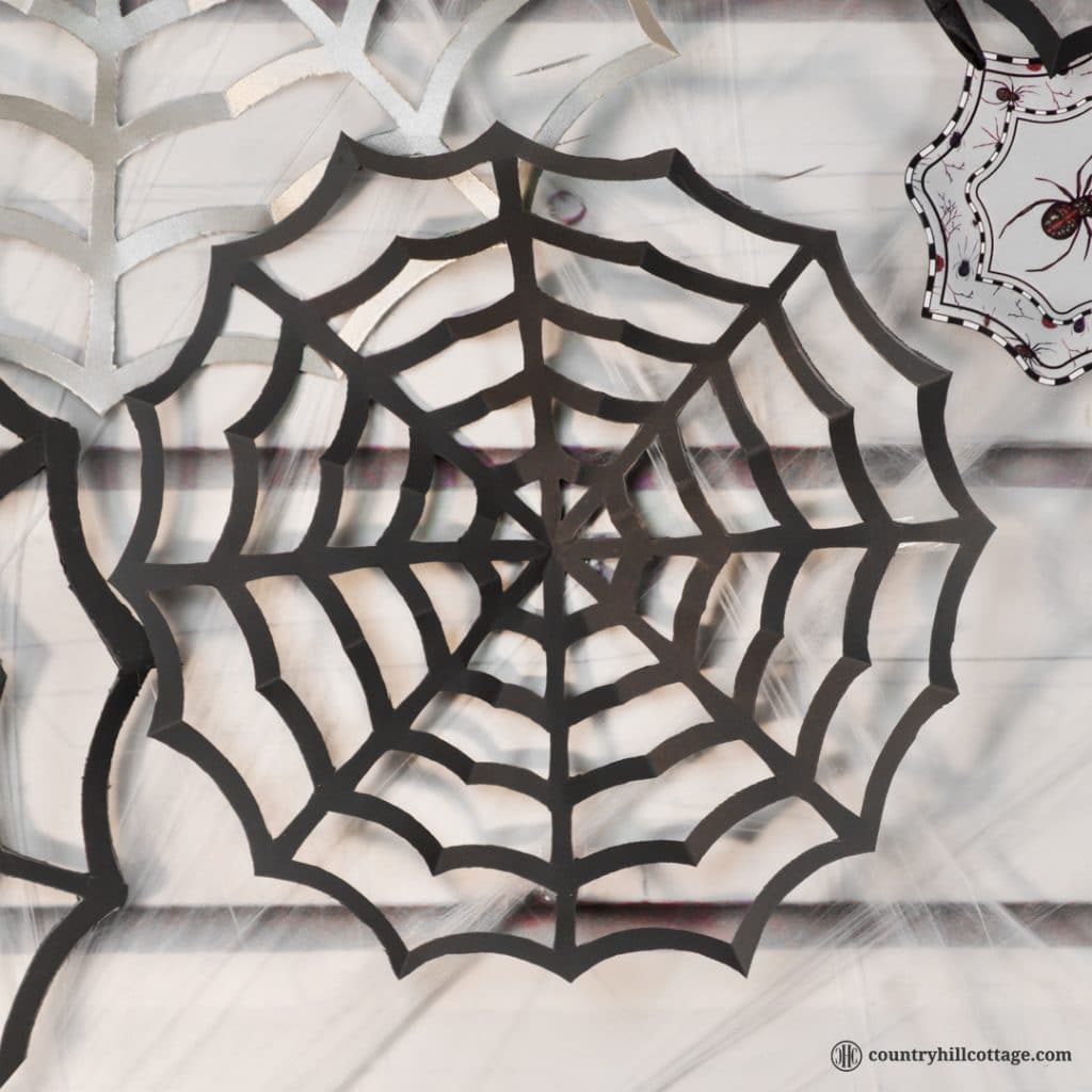 Paper Spider Web | DIY Halloween Decor