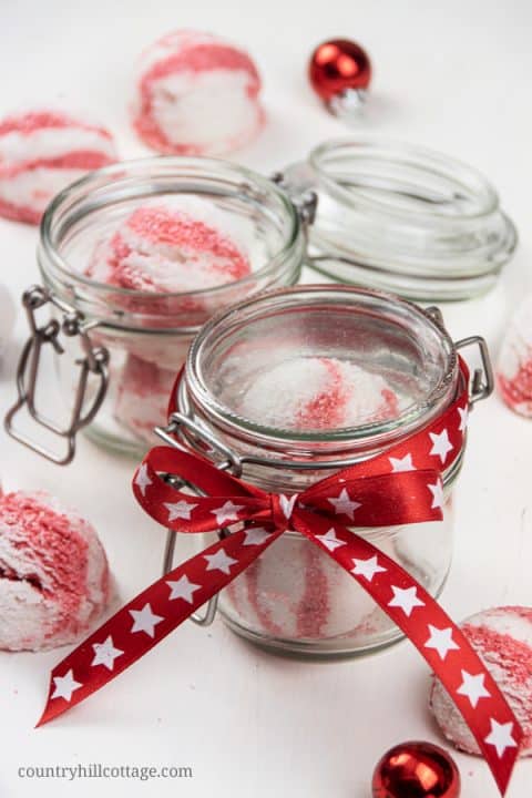Holiday Spa Gift Basket with Homemade Beauty Gifts