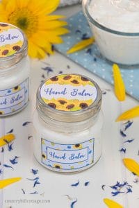 Homemade Hand Cream With Essential Oils – Easy Hand Lotion Recipe