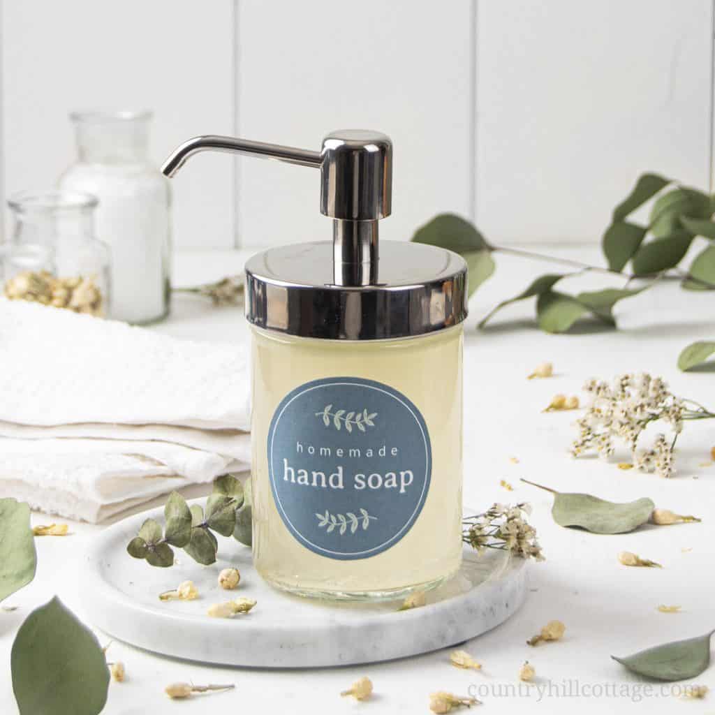 DIY Antibacterial Soap – How to Make Antibacterial Hand & Body Soap