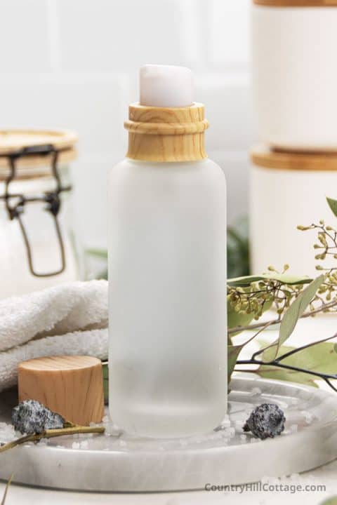 DIY Toner for Acne {Homemade Tea Tree Toner}