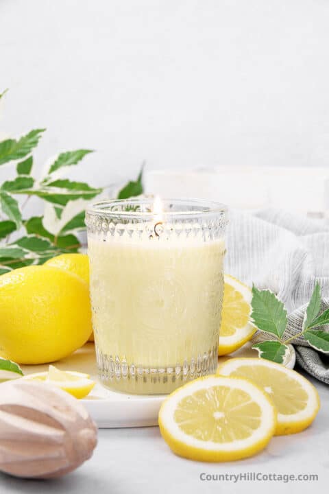 Lemon Candle DIY {Lemon Scented Candles Recipe}