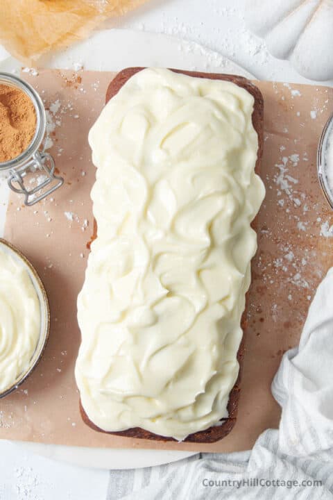 Pumpkin Bread Icing with Cream Cheese {So Fluffy!}
