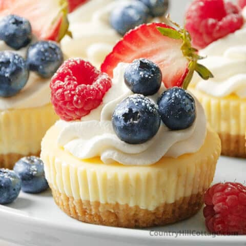 Mini Cherry Cheesecakes