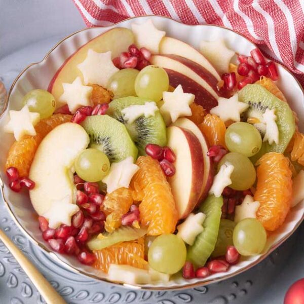 Christmas Fruit Salad {20 Min Recipe}
