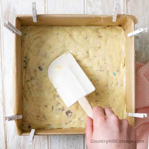 Easter Fudge {Easy Recipe with Mini Eggs}